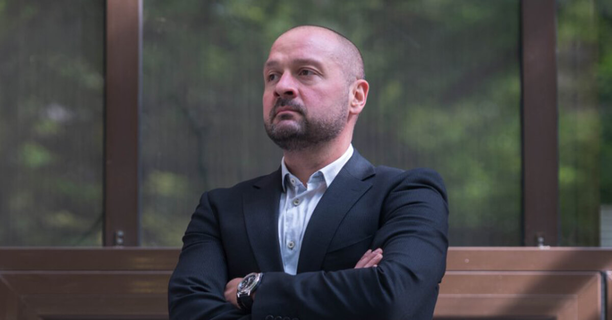 O Kancelariji - Nikola N. Travica